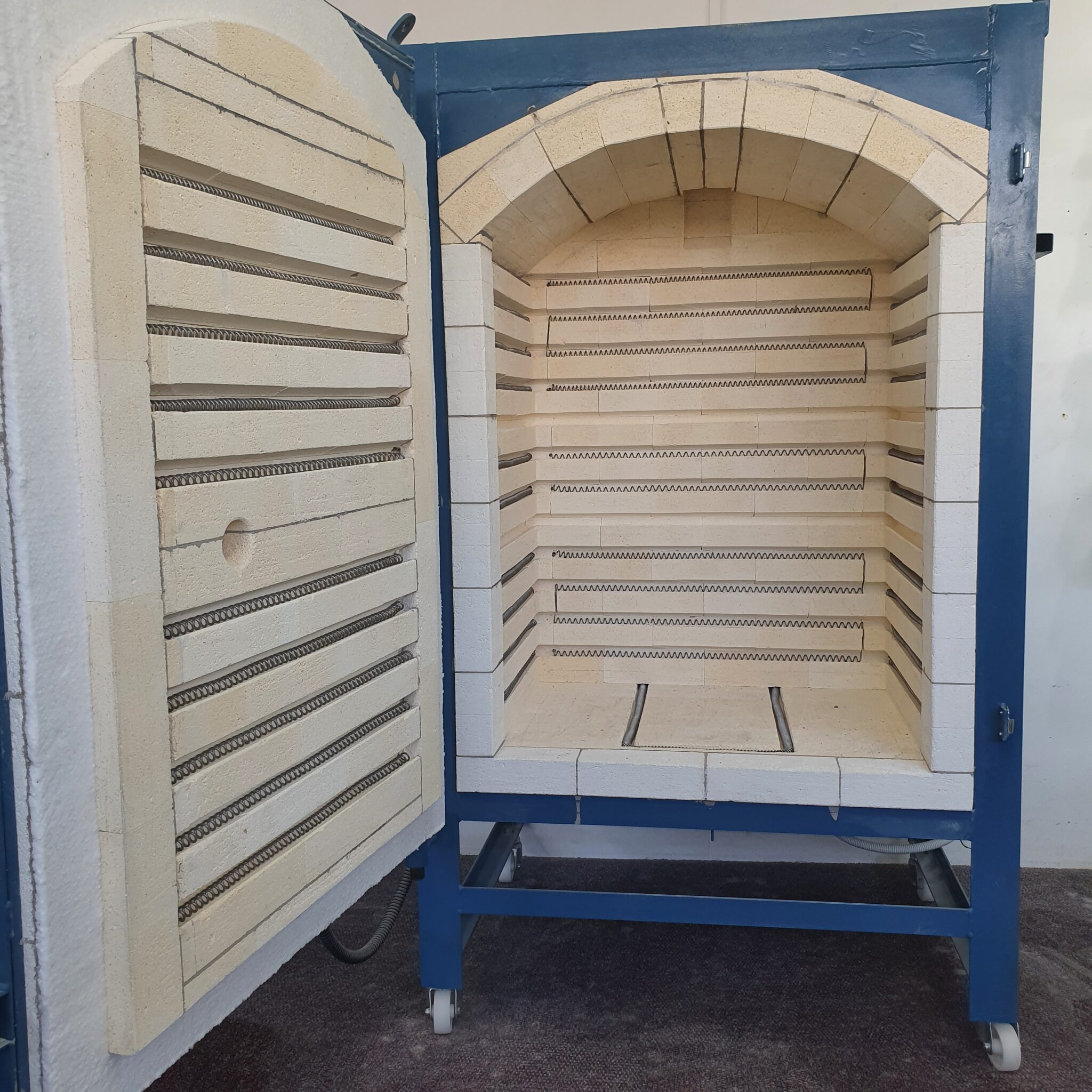 Kilns – Front Loaders – Cape Pottery Supplies